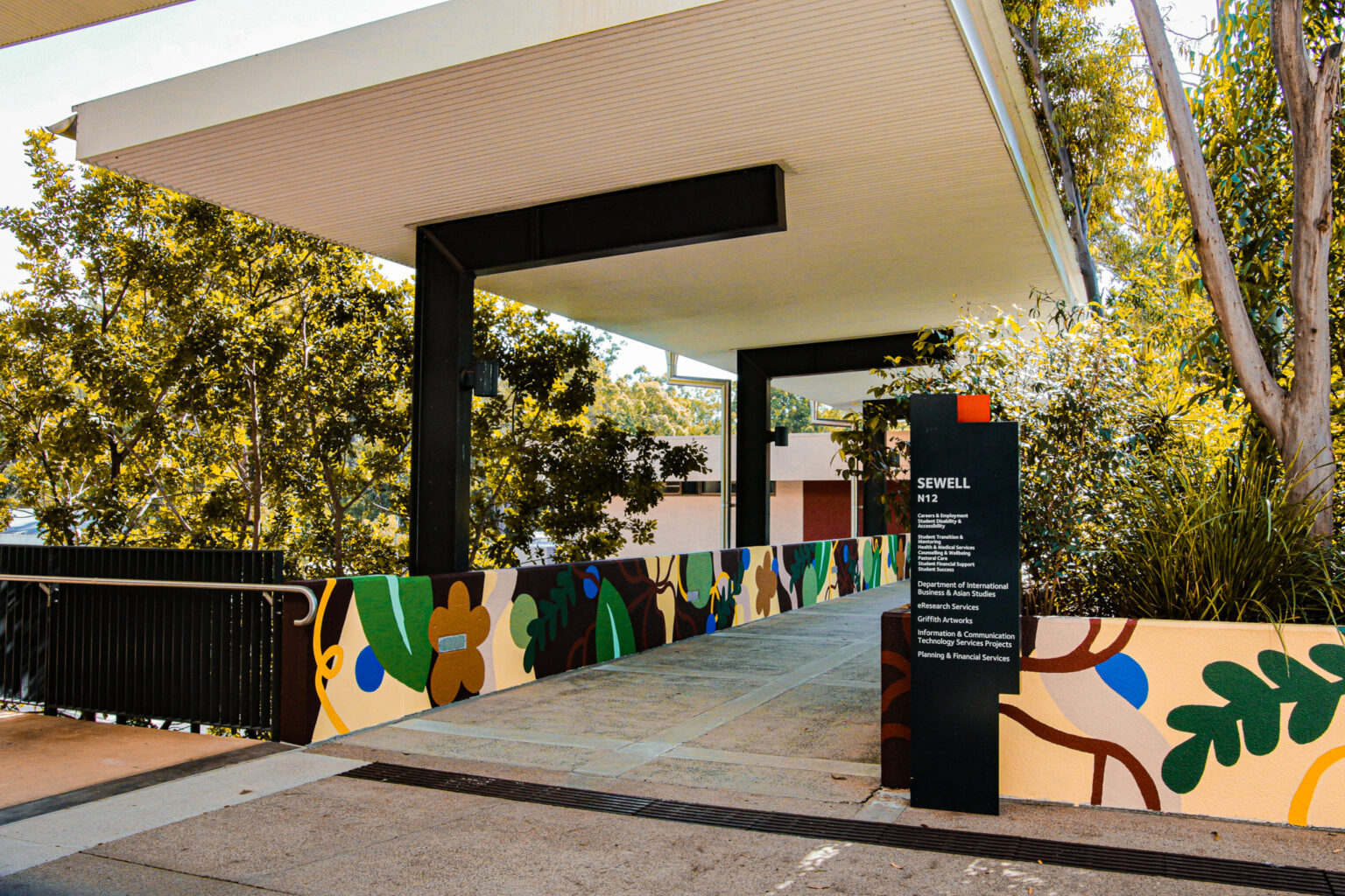 Griffith University N12 – QCA LiveArt